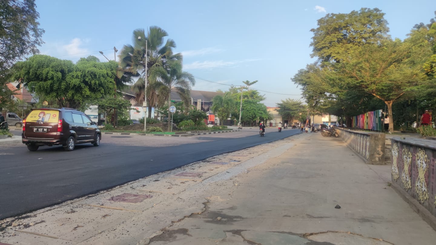 Taman Samarendah Bertransformasi dari Lantai Batako Menjadi Jalan Aspal ...