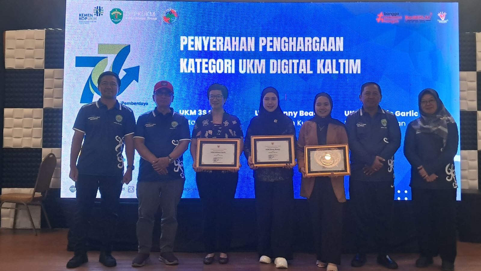 3 UKM Digital Raih Penghargaan dari DPPKUKM Kaltim - BusamID - Media ...