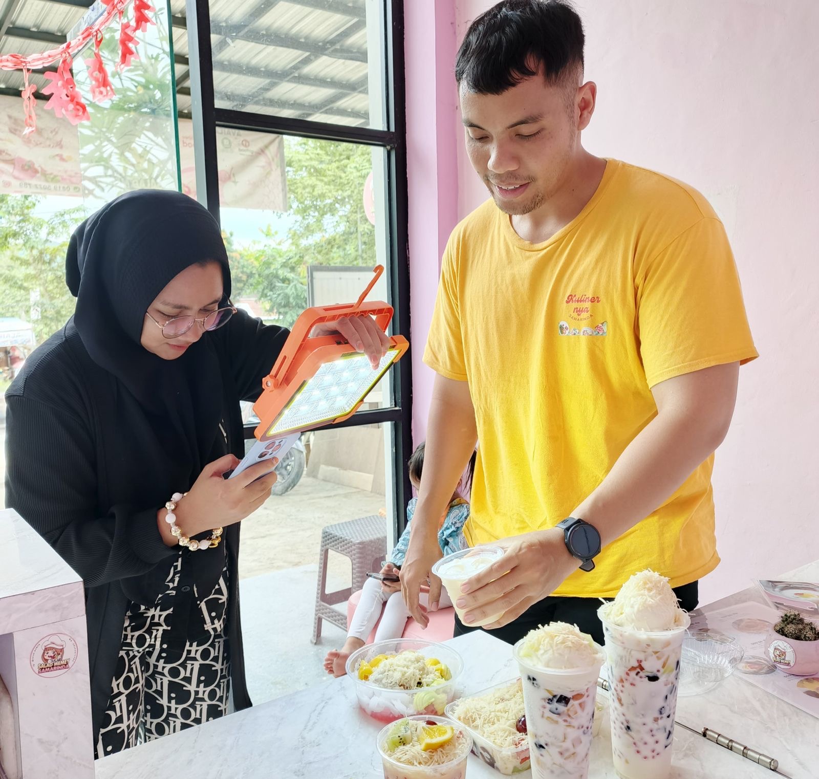 Dibalik Suksesnya Akun Kulinernya Samarinda - BusamID - Media Kreatif ...